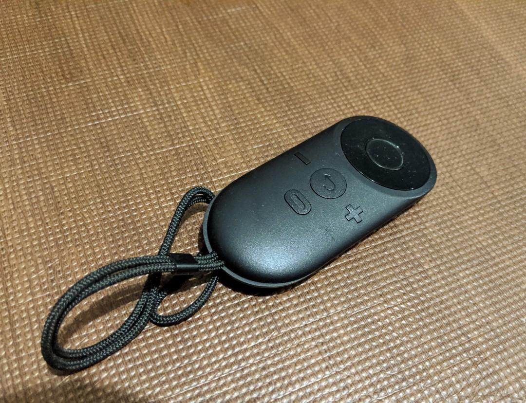 Oculus Rift with 2 sensors and touch controllers, Video Gaming, Gaming ...