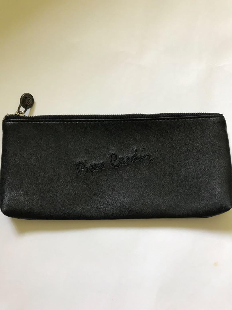 MINISO pencil case / assorted pencil cases, Hobbies & Toys, Stationery ...