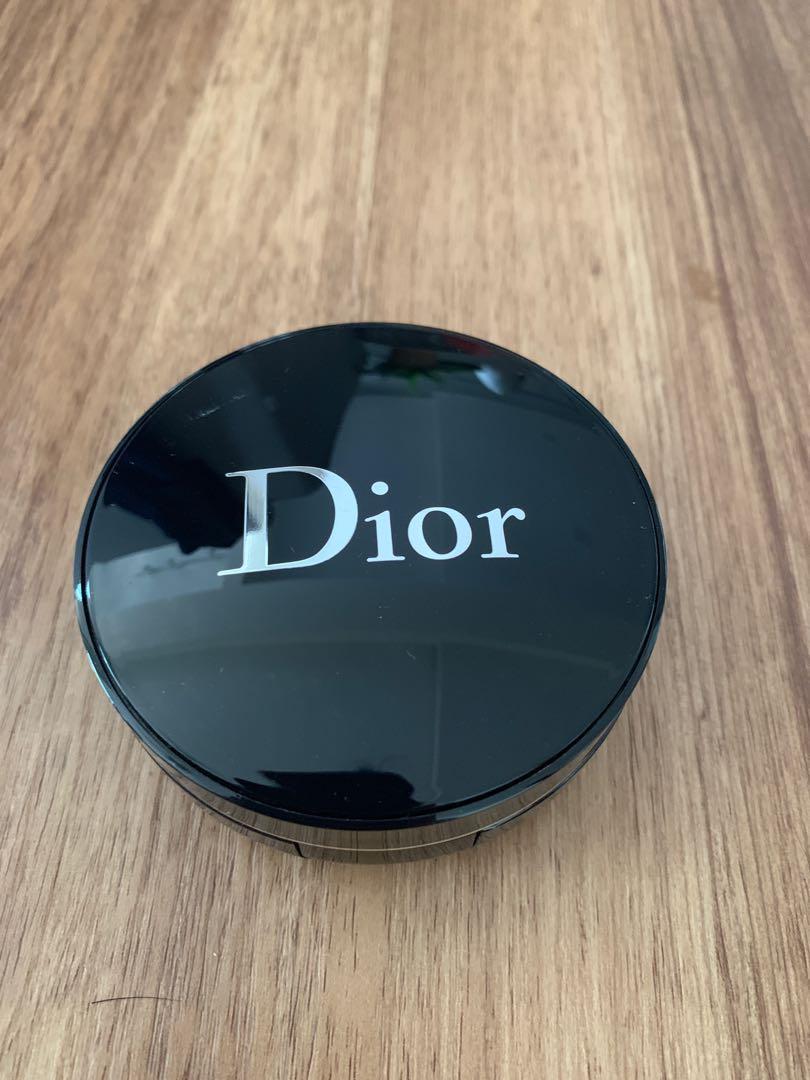DIOR cushion compact (empty), Women's Fashion, Jewelry & Organisers ...