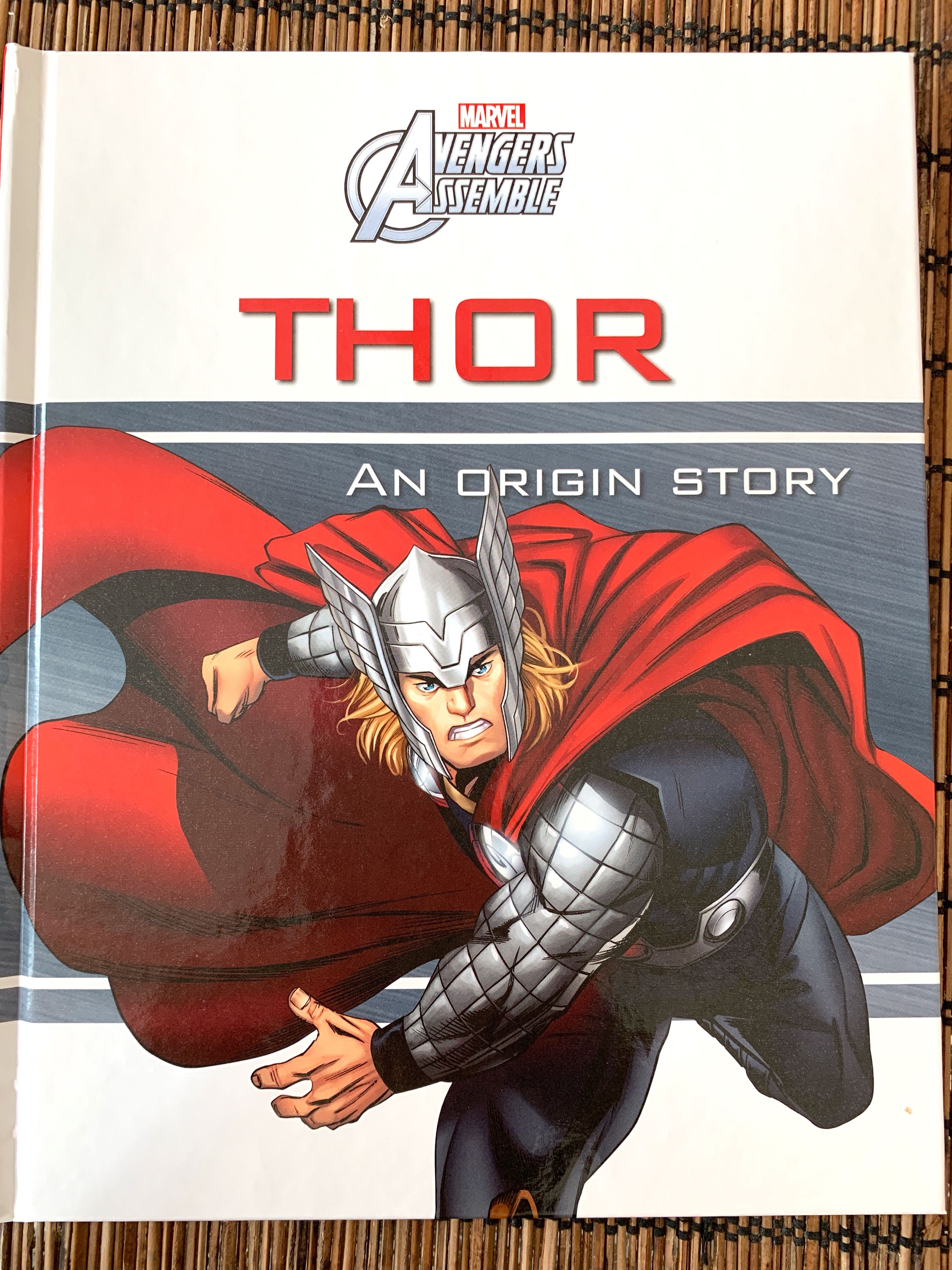 Marvel Avengers Assemble: Thor An Origin Story, Hobbies & Toys, Books ...