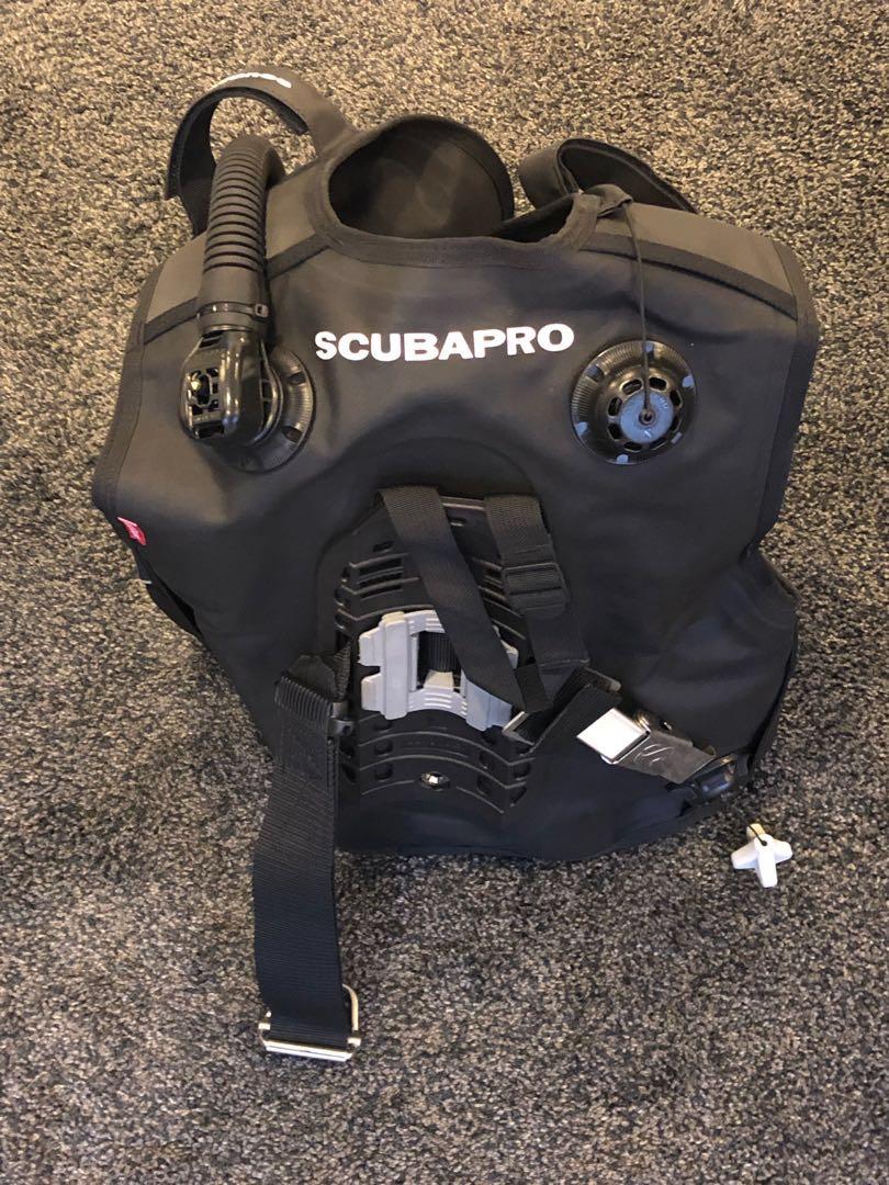 Scubapro BCD, Sports Equipment, Sports & Games, Water Sports on Carousell