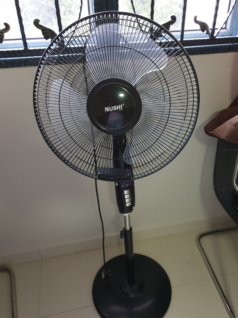 Stand Fan, Furniture & Home Living, Lighting & Fans, Fans on Carousell