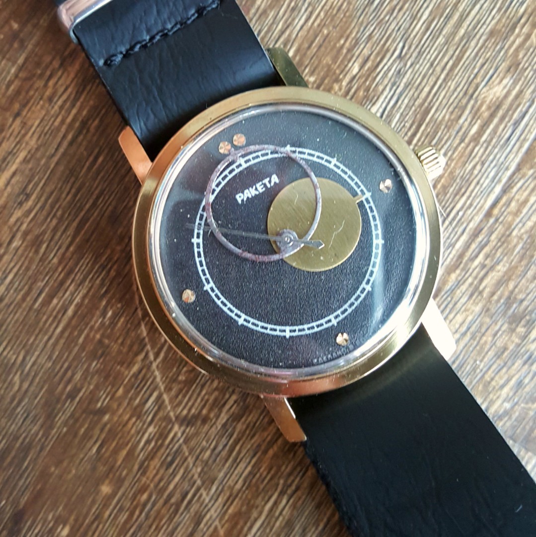 VINTAGE Raketa "Copernicus" Soviet-Era Watch, Mobile Phones & Gadgets ...
