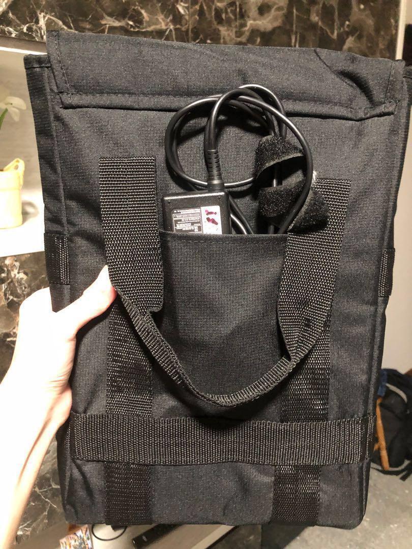 15” Oakley computer/tablet bag, Computers & Tech, Parts & Accessories ...