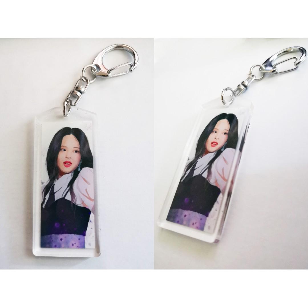 Blackpink Jennie Keychain [NEW!], Hobbies & Toys, Memorabilia ...