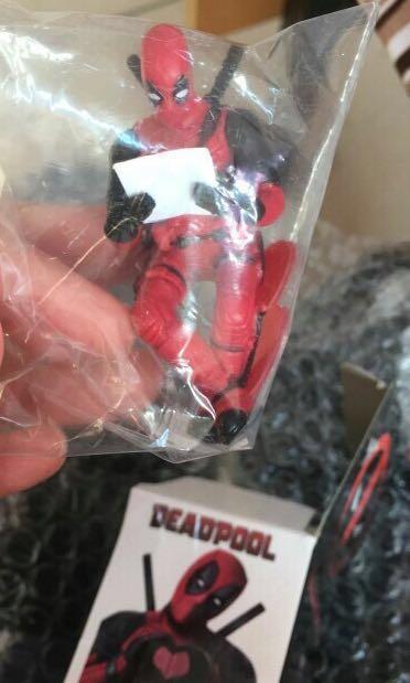 Deadpool Sitting Posture Action Figure / Collection Figurine 6cm ...