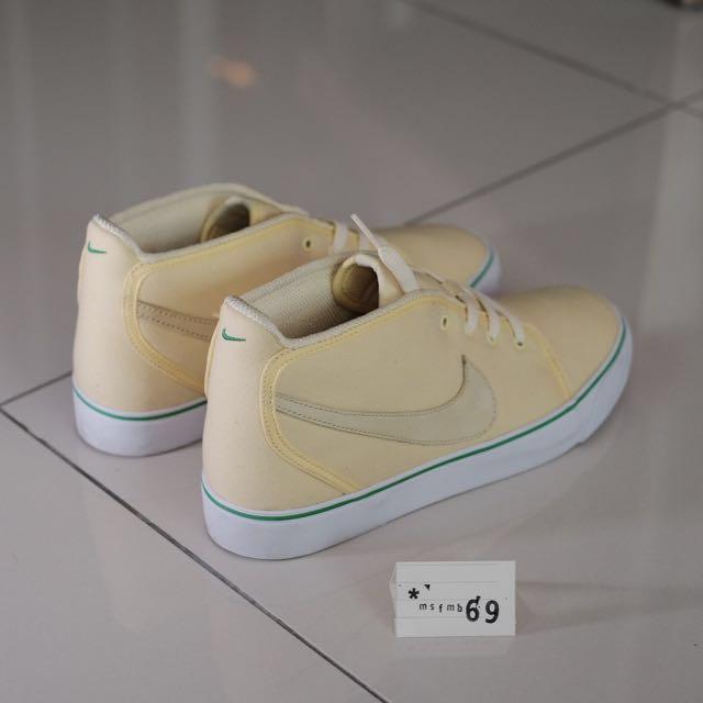 NIKE AIR TOKI TIER ZERO, Men's Fashion, Footwear, Sneakers on Carousell