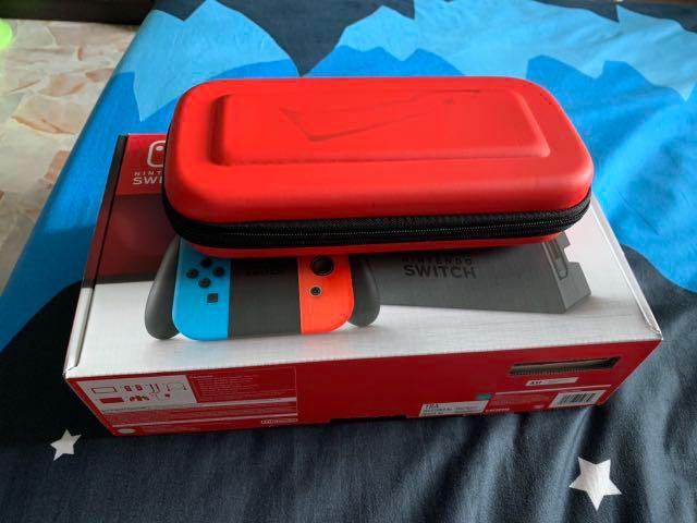 Nintendo Switch (Complete set + 4 games), Video Gaming, Video Games ...
