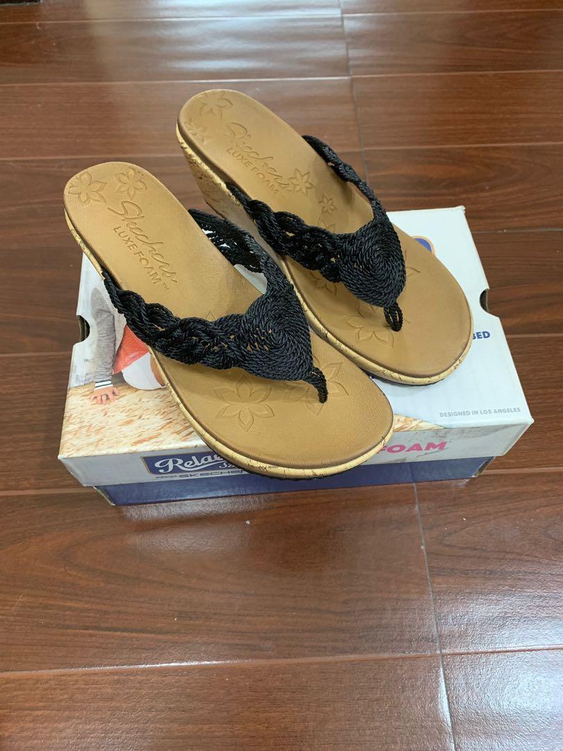 Skechers beverlee crush sandals, Women's Fashion, Footwear, Flats ...