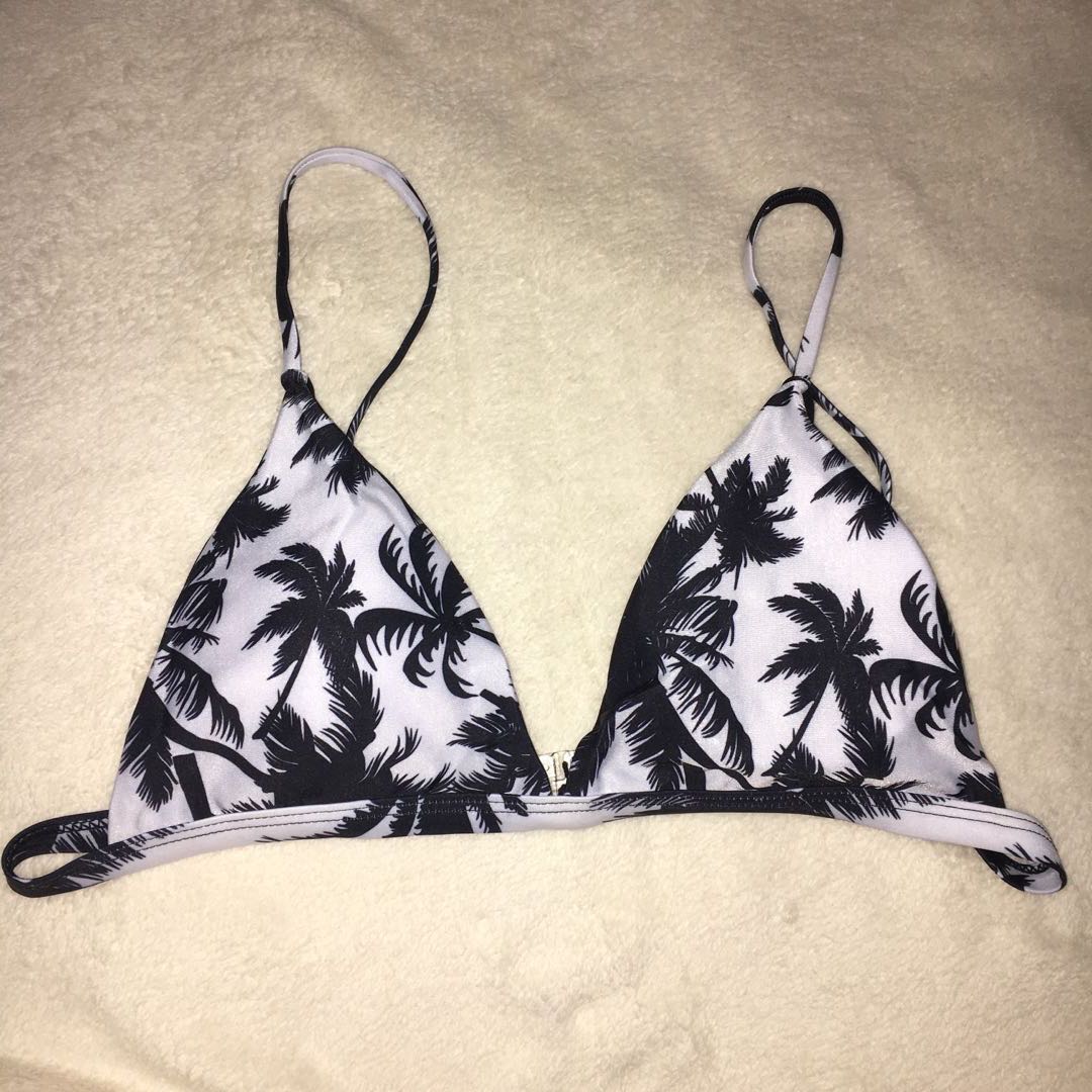 String two piece swimsuit, Women's Fashion, Swimwear, Bikinis ...