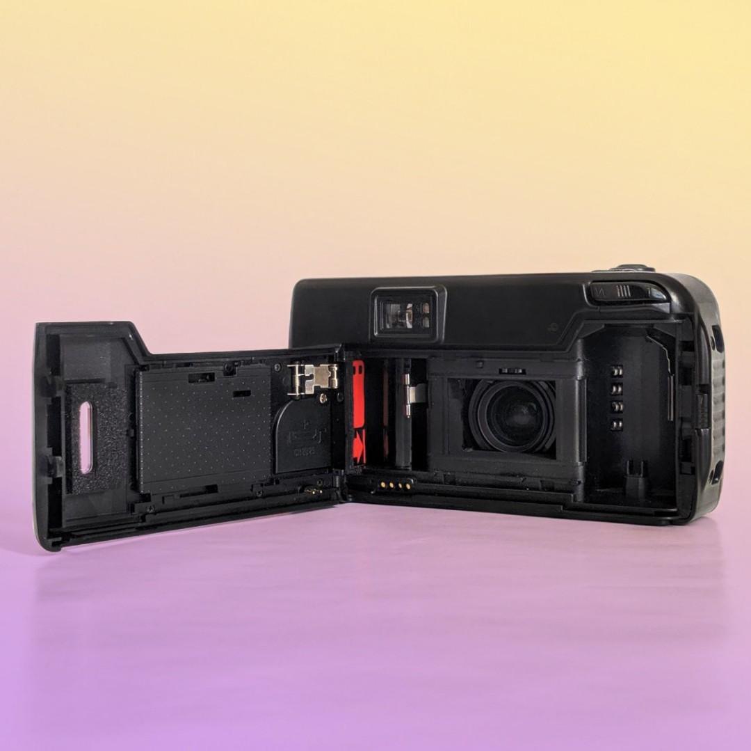 Vintage Nikon TW Zoom Quartz Date 35mm Film Camera, Photography ...