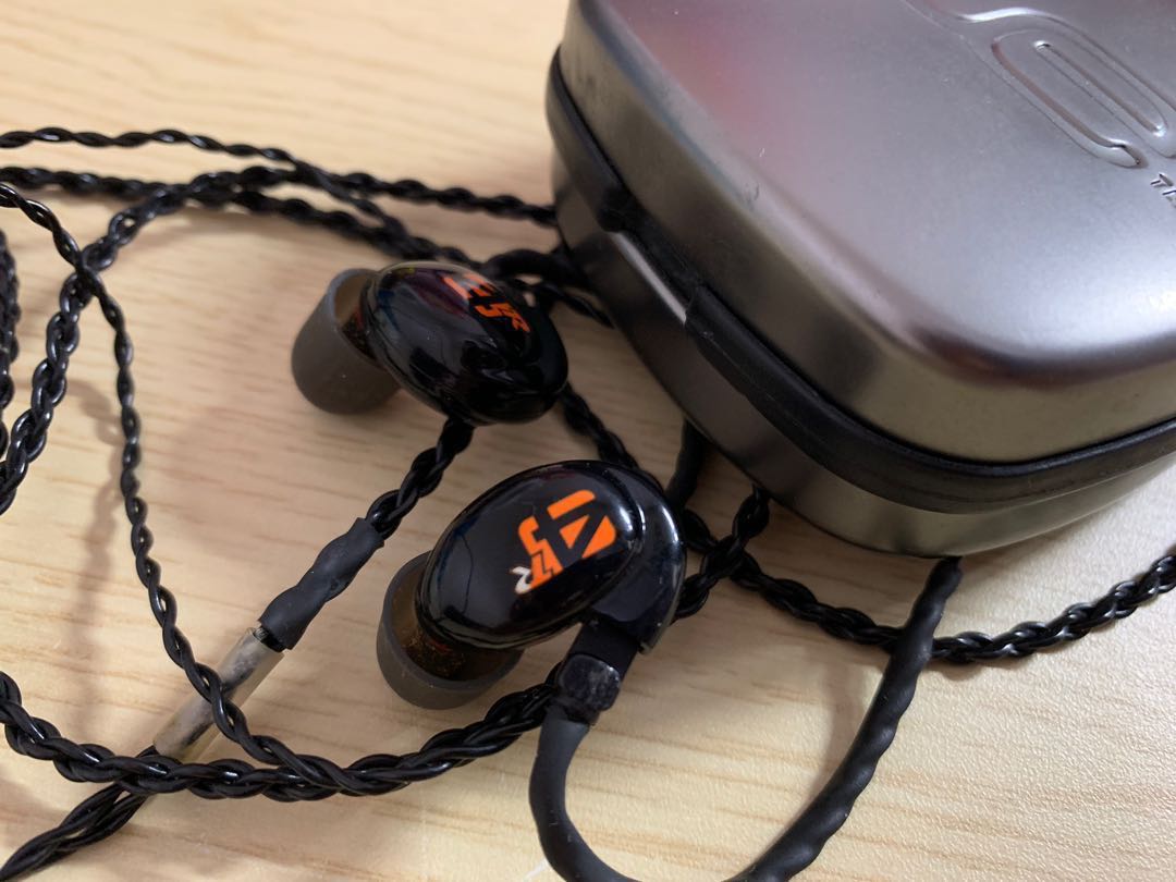 Westone 4R, Audio, Earphones on Carousell