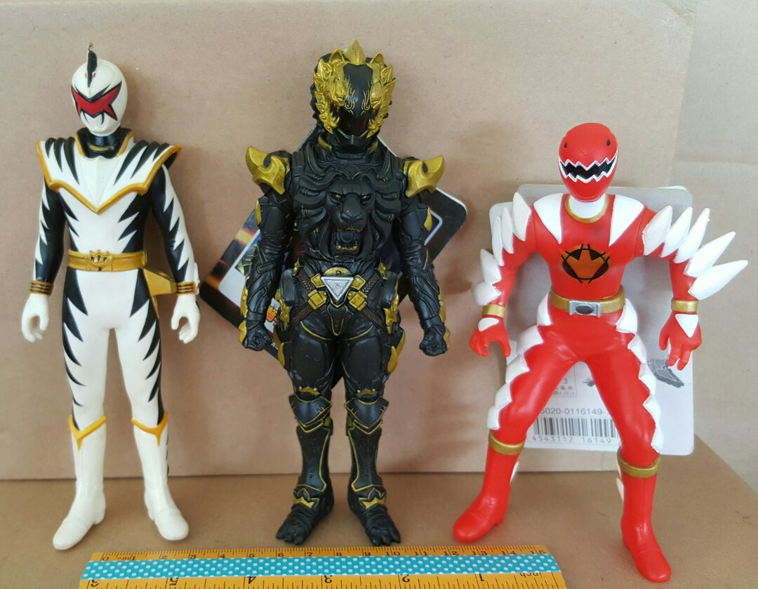2008 Power Rangers 15cm Black Lion Rio Sendai Gekiranger Dino Ranger ...