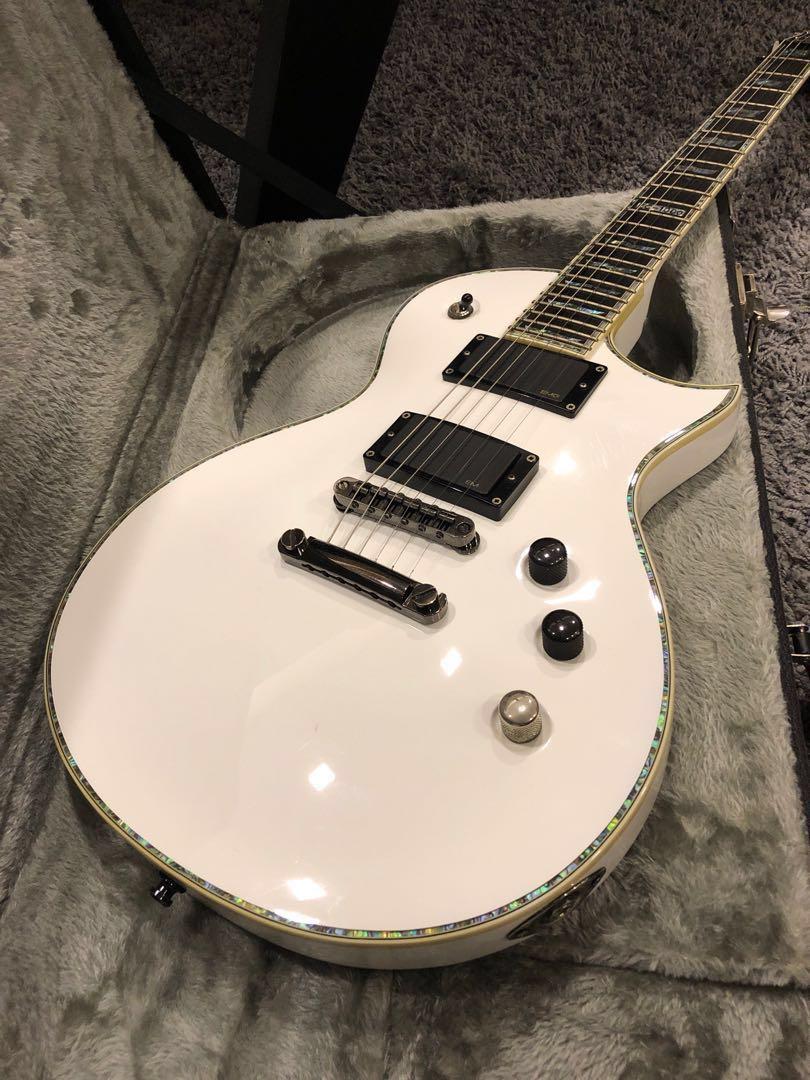 ESP LTD EC-1000 Deluxe Snow White with ESP Hardcase, Hobbies & Toys ...
