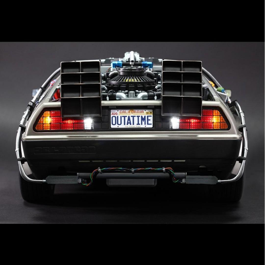 Hot Toys Back To The Future Marty McFly & Delorean Time Machine ...
