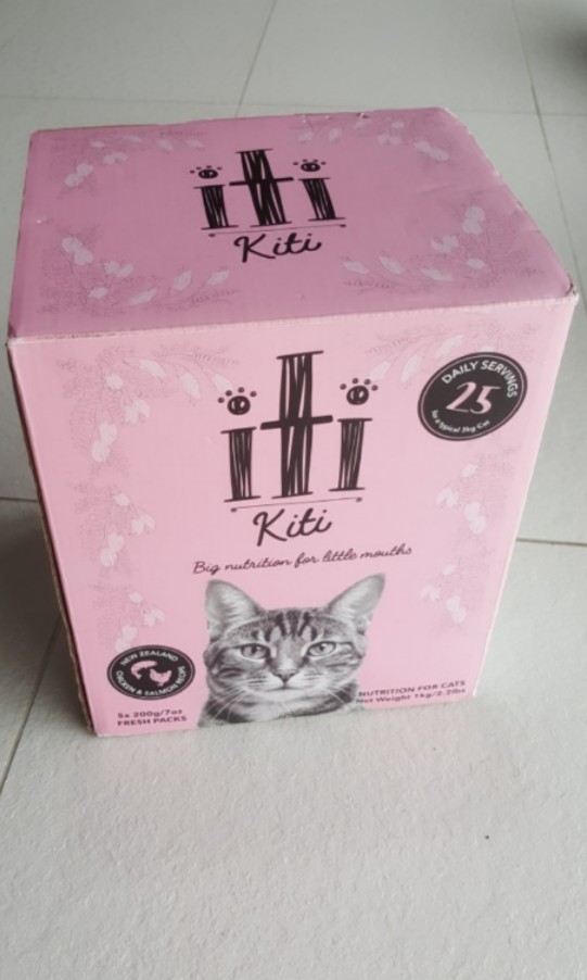 iti kiti cat food, Pet Supplies, Pet Food on Carousell