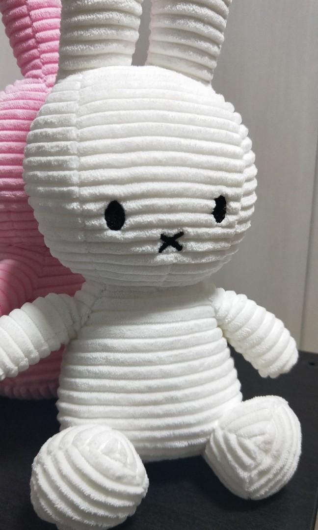 Miffy rabbit from Fun Claw, Hobbies & Toys, Toys & Games on Carousell