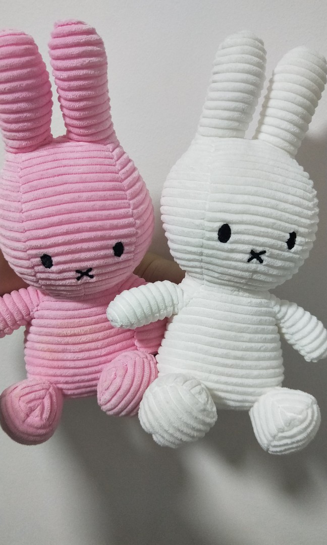 Miffy rabbit from Fun Claw, Hobbies & Toys, Toys & Games on Carousell