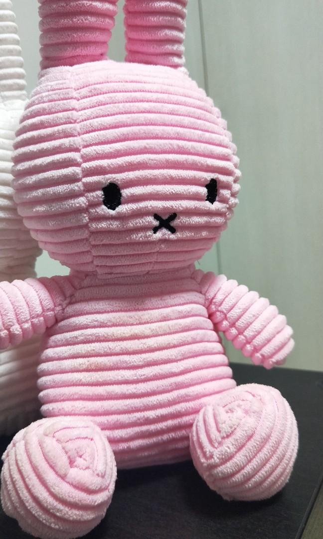 Miffy rabbit from Fun Claw, Hobbies & Toys, Toys & Games on Carousell