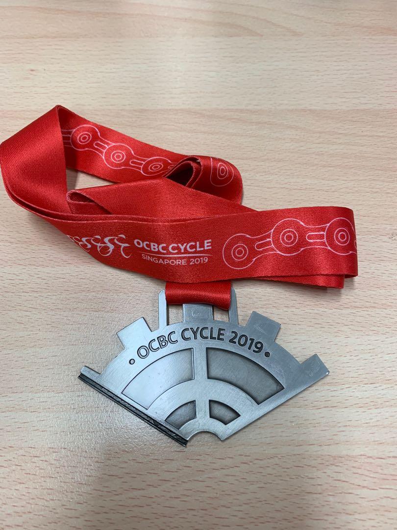OCBC Cycle 2019 Medal, Men's Fashion, Activewear on Carousell