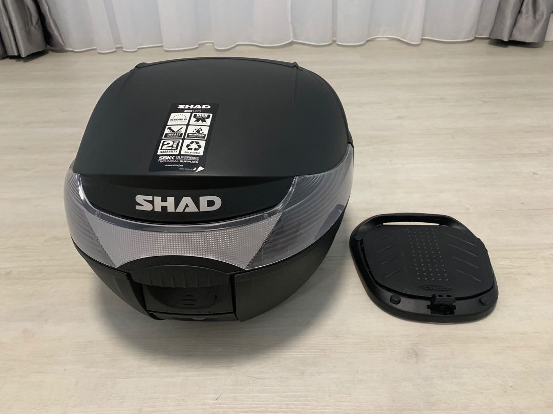 Shad 33L box, Motorcycles, Motorcycle Accessories on Carousell