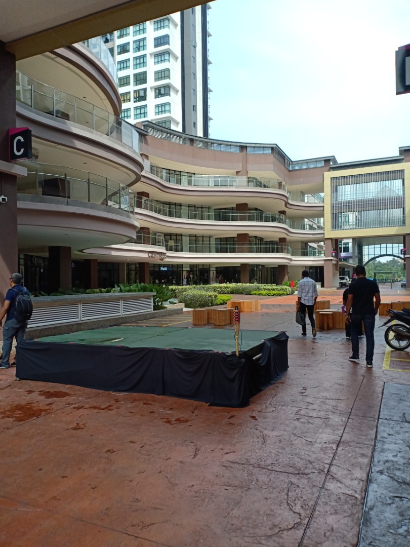 Shop lot dan office lot putrajaya, Property, Rentals on Carousell