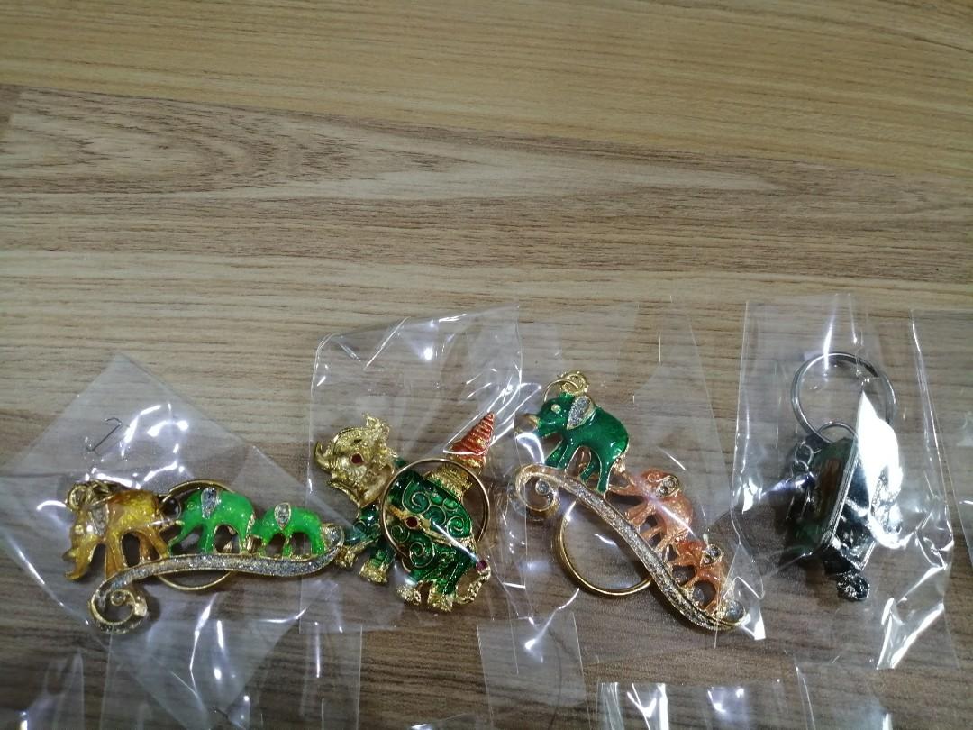 Thailand Key Chains Elephant Tuk Tuk, Hobbies & Toys, Stationery ...