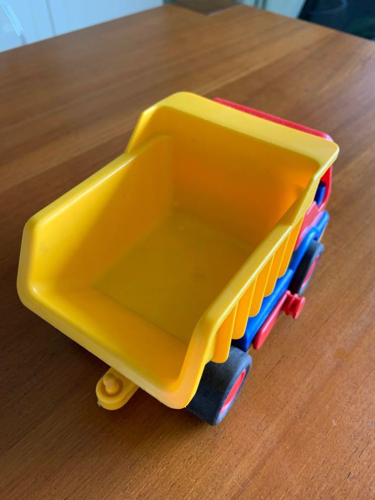 Toy tipper truck, Hobbies & Toys, Toys & Games on Carousell