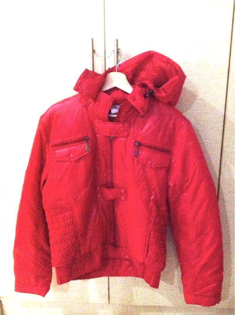 BN puffed Red hooded Jacket, Women's Fashion, Coats, Jackets and ...