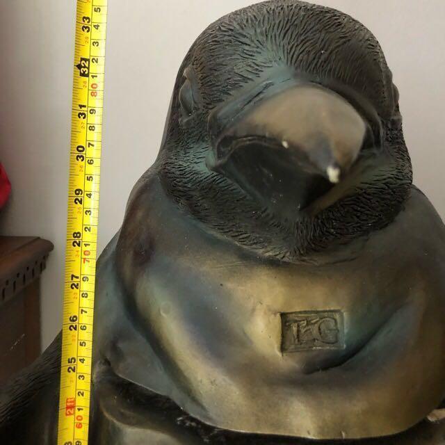 Collectible Rare Penguin coffee table (can use for display), Furniture ...