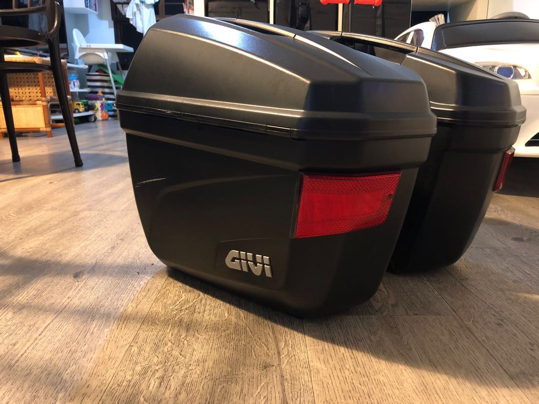 E22 GIVI SIDE BOXES, Motorcycles, Motorcycle Accessories on Carousell