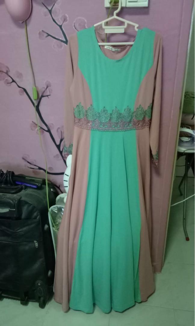 Hari Raya Dress, Women's Fashion, Dresses & Sets, Traditional & Ethnic ...