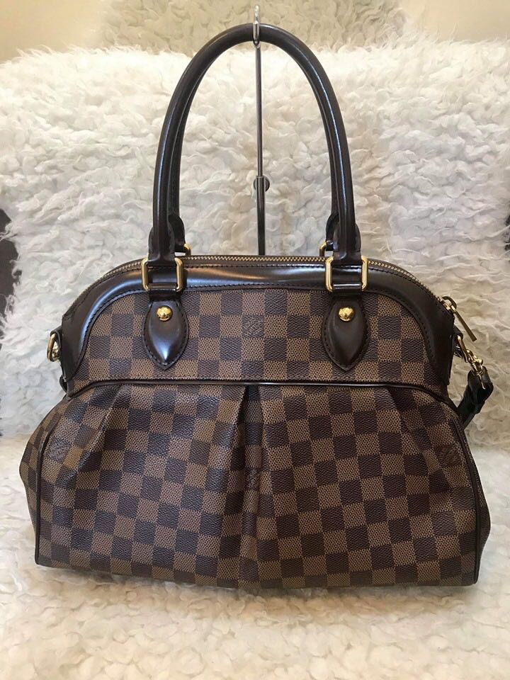 LV Trevi PM Size Pre Loved Authentic, Luxury, Bags & Wallets on Carousell