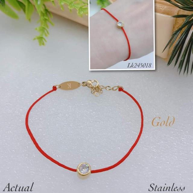 Red string line, Women's Fashion, Jewelry & Organizers, Rings on Carousell