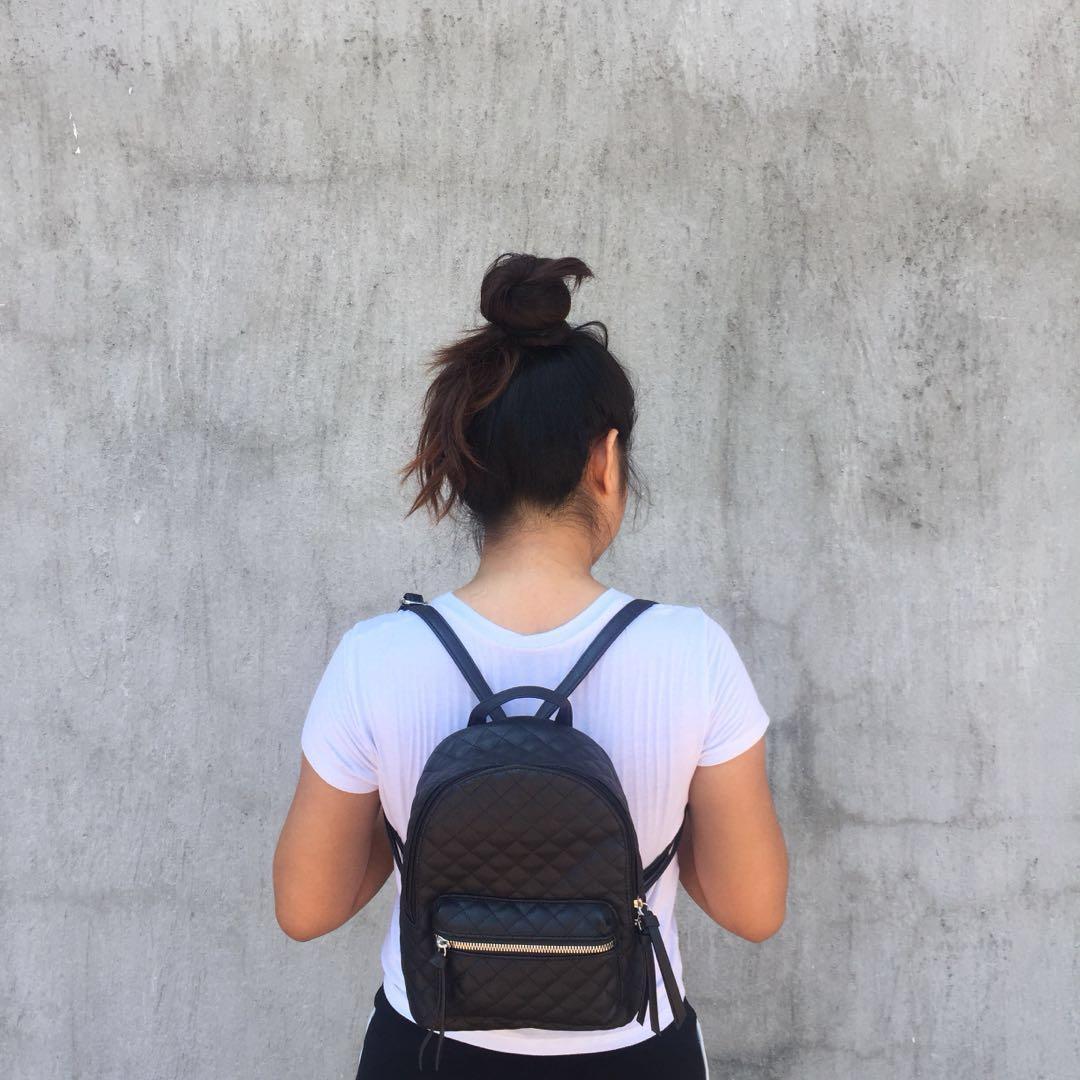 ‼️1 STOCK LEFT‼️ Brand New American Eagle Black leather backpack ...