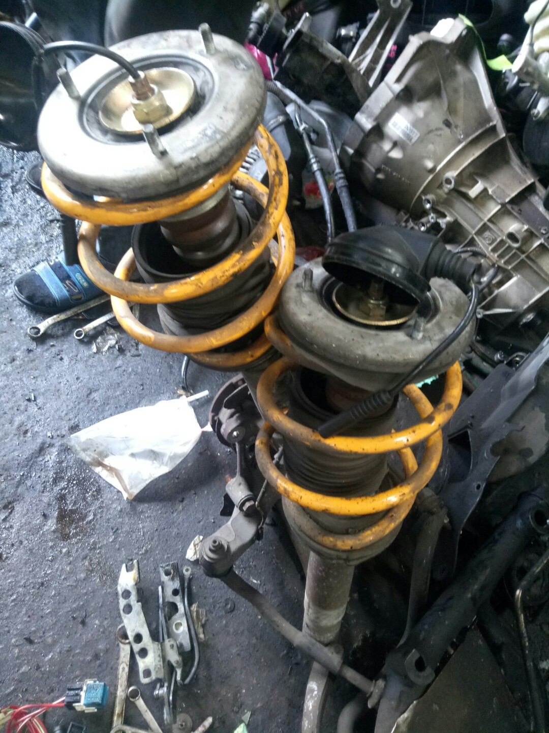 Bmw E39 V8 Absorber King Spring, Auto Accessories on Carousell