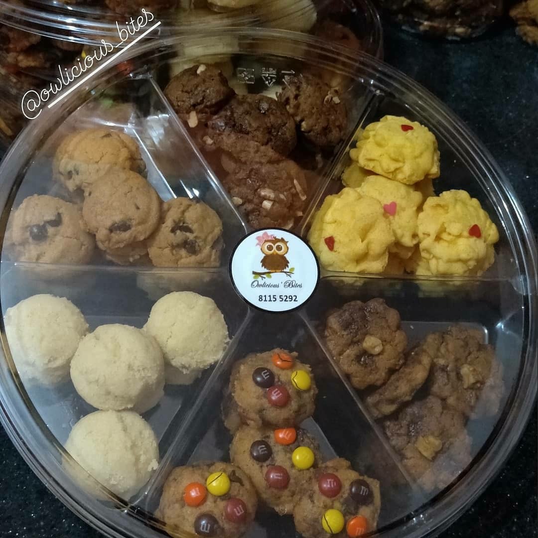 Kuih Raya Platter, Food & Drinks, Homemade Bakes on Carousell