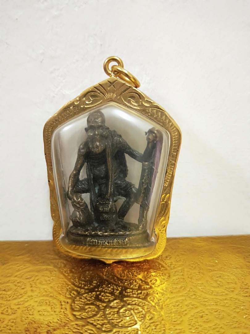 LP sakorn Chuchok, Hobbies & Toys, Memorabilia & Collectibles ...