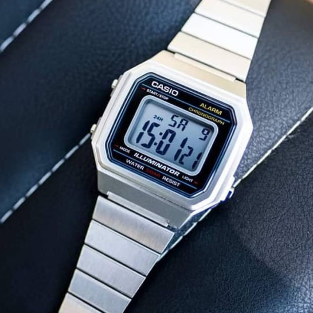 Casio Digital Vintage Watch 復古跳字錶 B650WD-1A, 名牌, 手錶 - Carousell