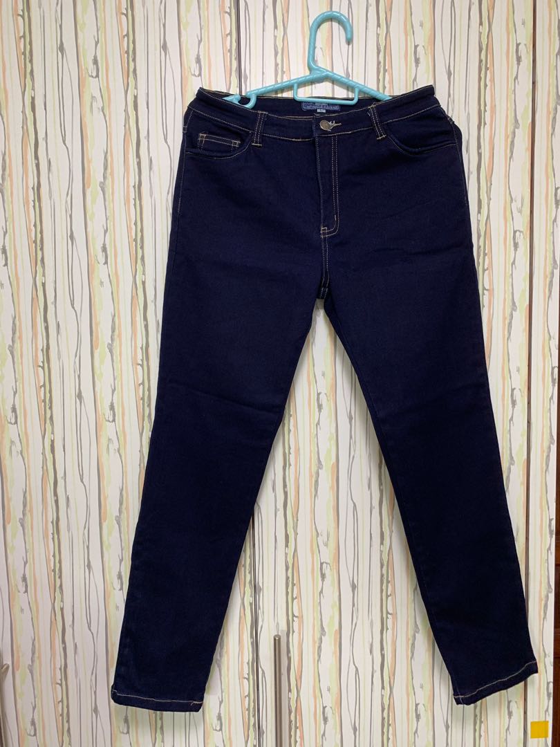 Dark Blue Jeans, Women's Fashion, Bottoms, Jeans & Leggings on Carousell