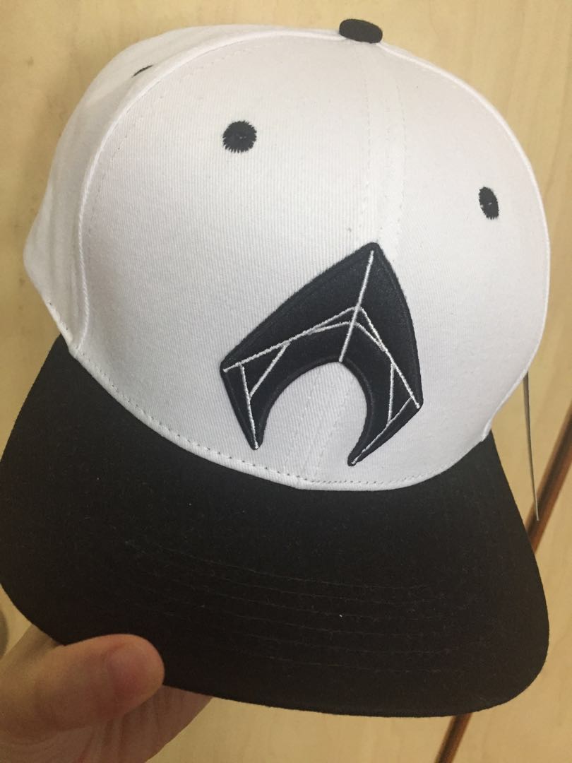 DC Super Heroes cap Aquaman, Men's Fashion, Watches & Accessories, Caps ...