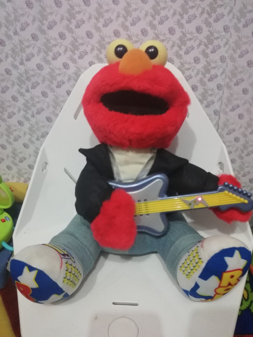 Elmo Rock & Roll, Hobbies & Toys, Toys & Games on Carousell