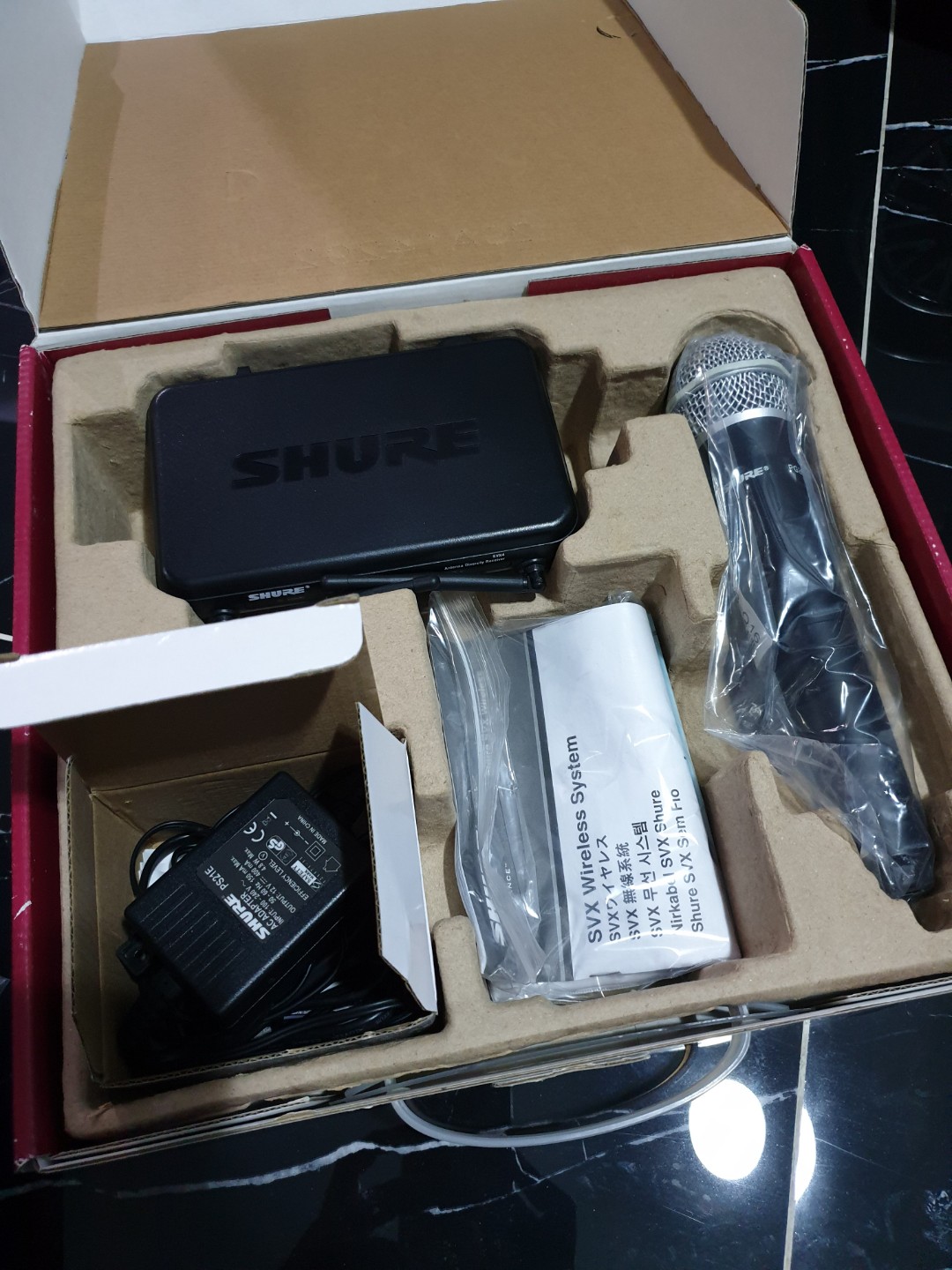 Shure SVX Wireless Mic System, Audio, Headphones & Headsets on Carousell