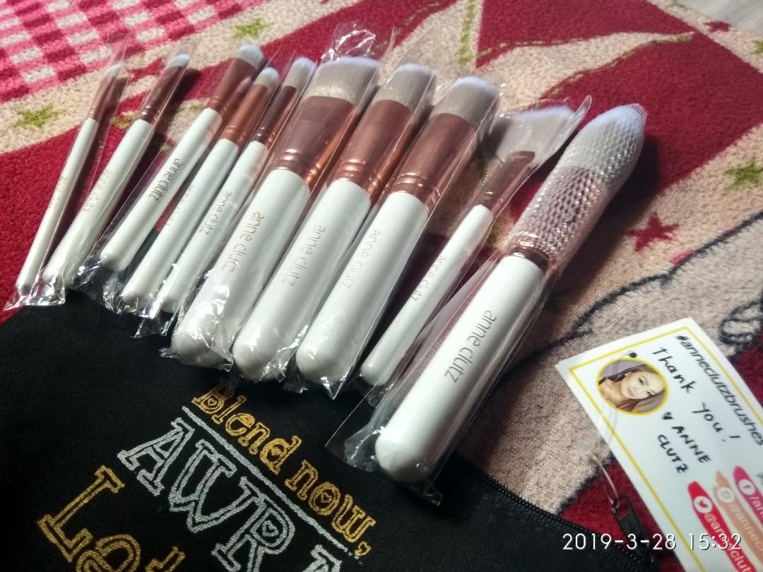 Anne Clutz Brushes, Beauty & Personal Care, Face, Makeup on Carousell