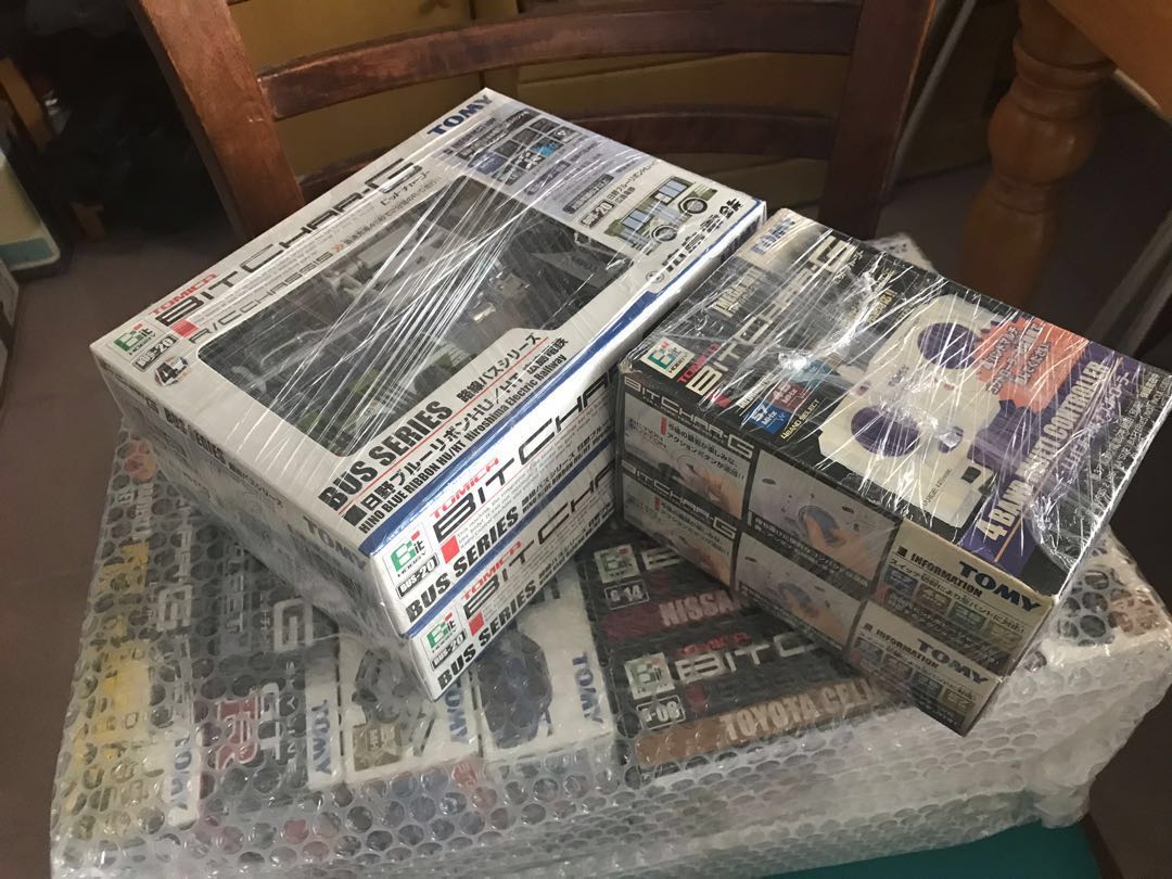 收藏品 TOMICA Bit Racer Bit Char-G 一堆 跟限量Ferrari 車殻, 興趣及遊戲, 玩具 & 遊戲類 ...