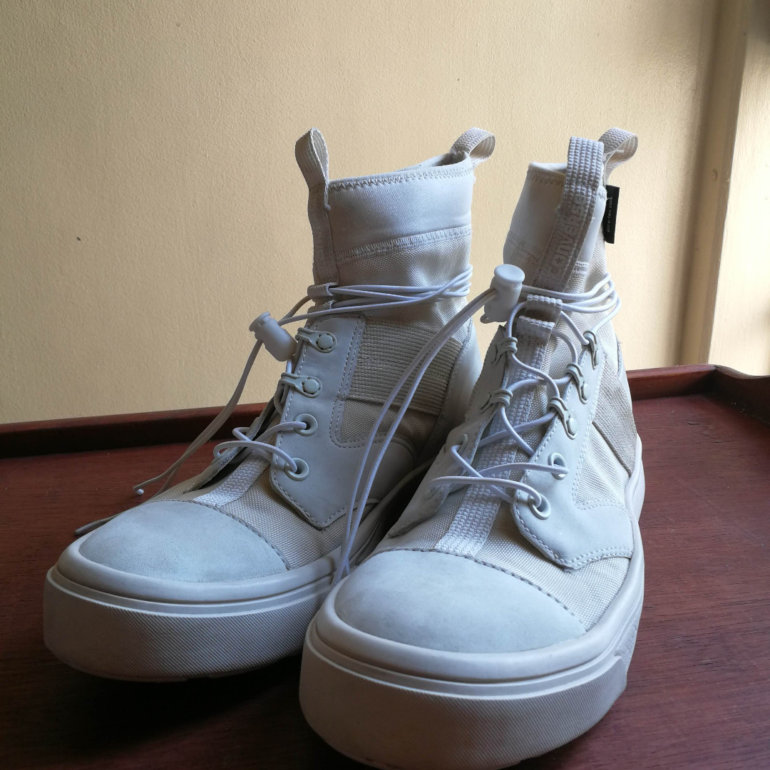 Converse Urban Utility Jump Boot GoreTex, Men's Fashion, Footwear ...