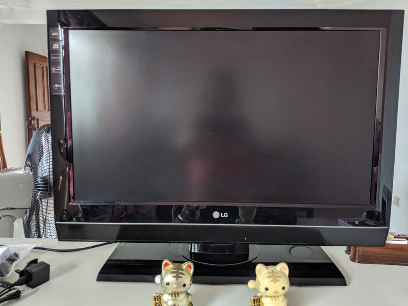LG LCD TV, TV & Home Appliances, TV & Entertainment, TV on Carousell