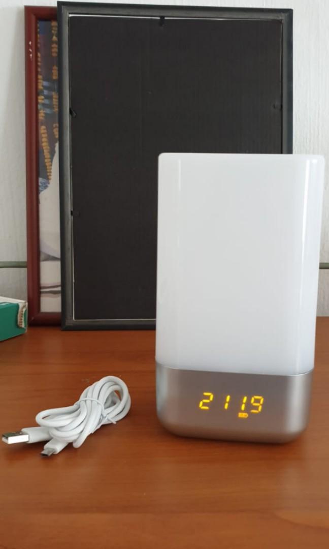 New wake up lights with clock and alarm, Furniture & Home Living, Home ...