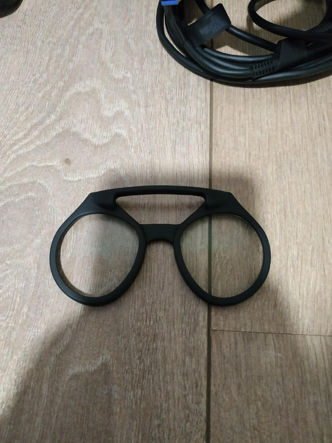 Oculus Rift full set, Video Gaming, Gaming Accessories, Virtual Reality ...