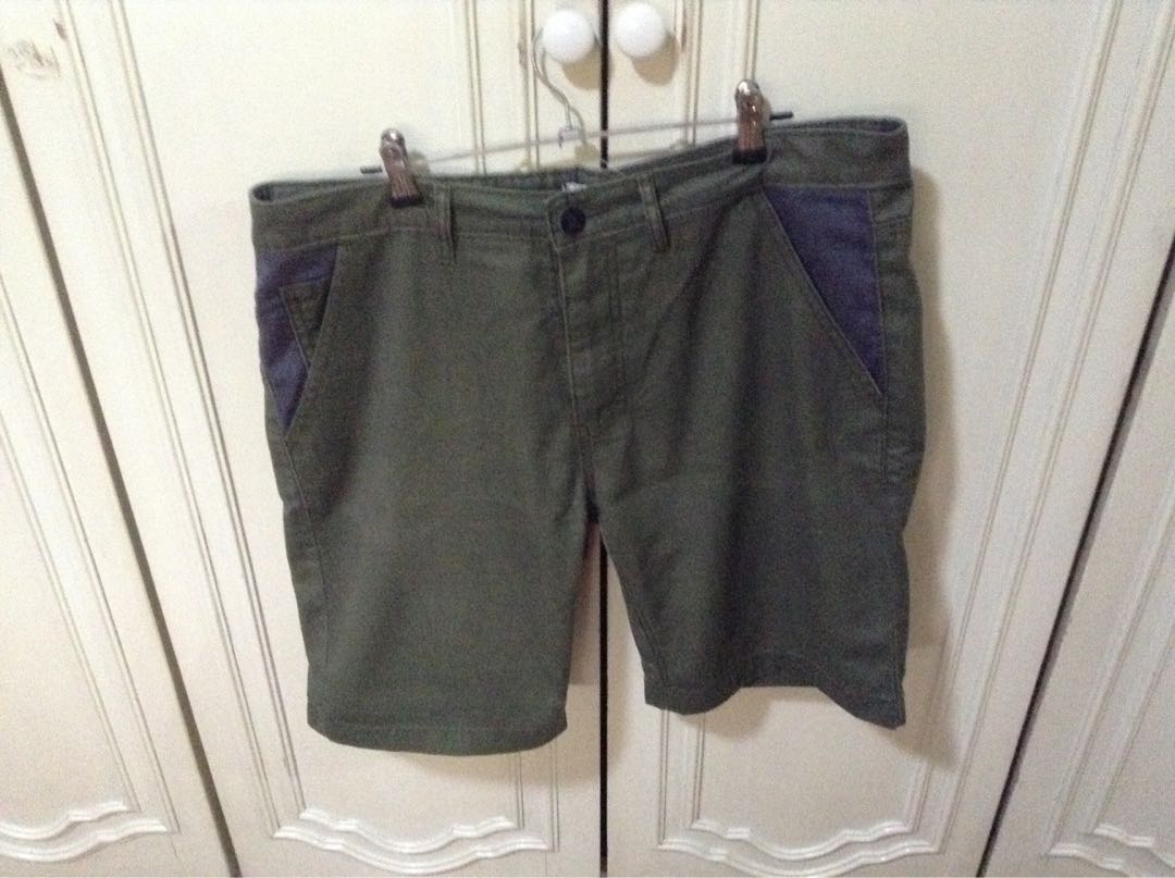 OXYGEN SHORT, Women's Fashion, Activewear on Carousell